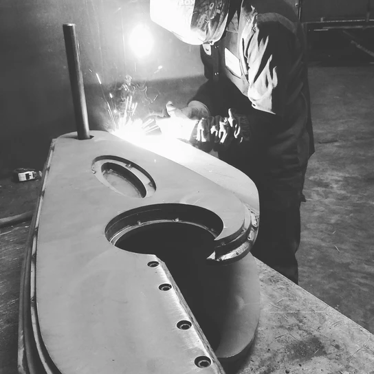 Buy Hydraulic Metal Shear Attachment For Excavators - CMP