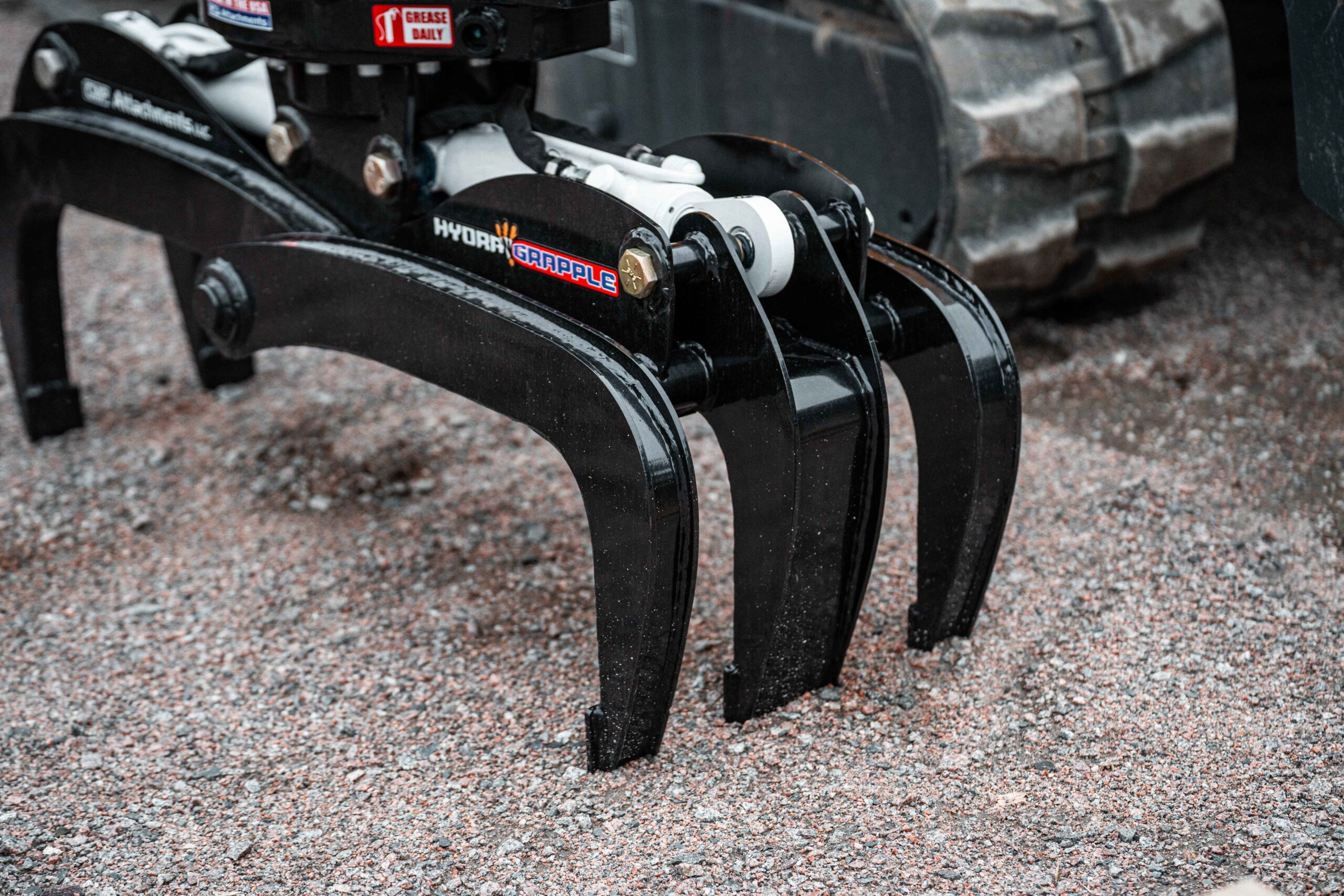 Buy Bypass Grapple Attachment for Excavators - CMP